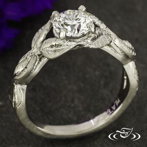 Customize engagement and wedding ring
