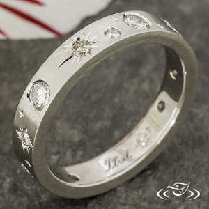 Star Band With Diamond Accents