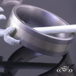 7Mm Titanium Band With Inlay