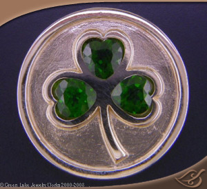 14K Yellow Gold Pendant With Gems And Shamrock Design.
